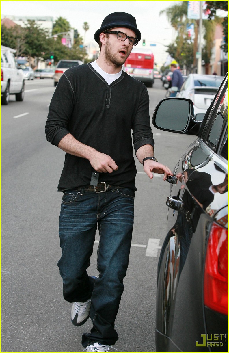 Justin Timberlake Has a Bite to Eat at BLD : Photo 2406138 | Justin ...
