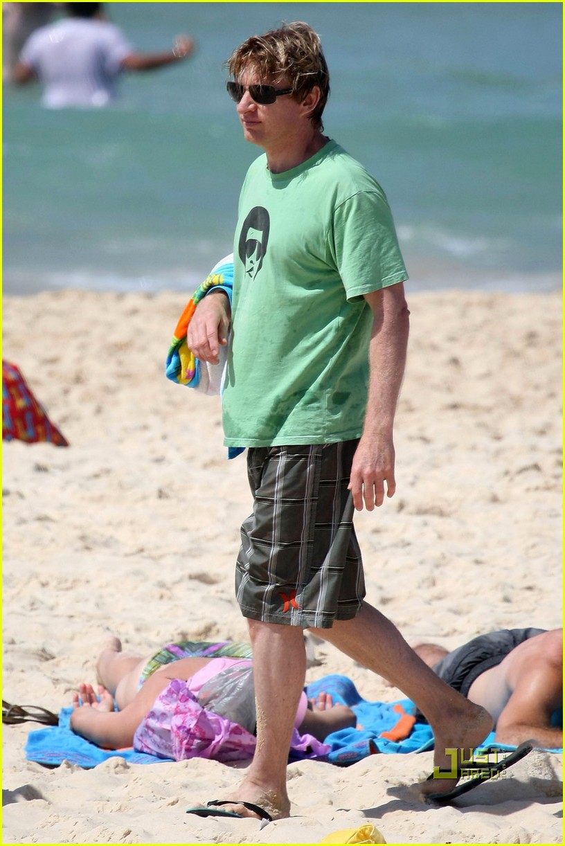 David Wenham Hits Bondi Beach: Photo 2408278 | David Wenham, Shirtless ...