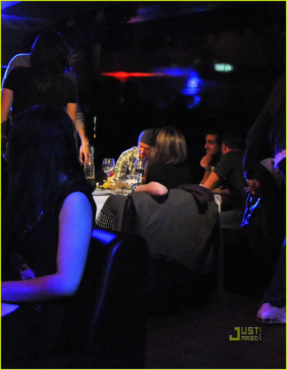 David Beckham: Dinner at Just Cavalli Cafe!: Photo 2428649 | David ...