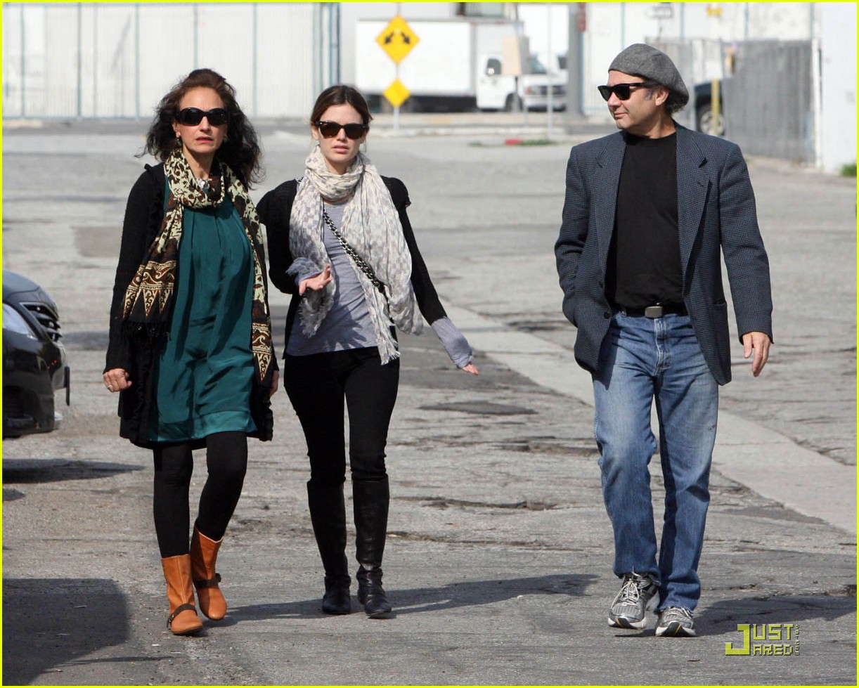 Rachel Bilson Meets With Her Mom: Photo 2413612 | Rachel Bilson Photos ...