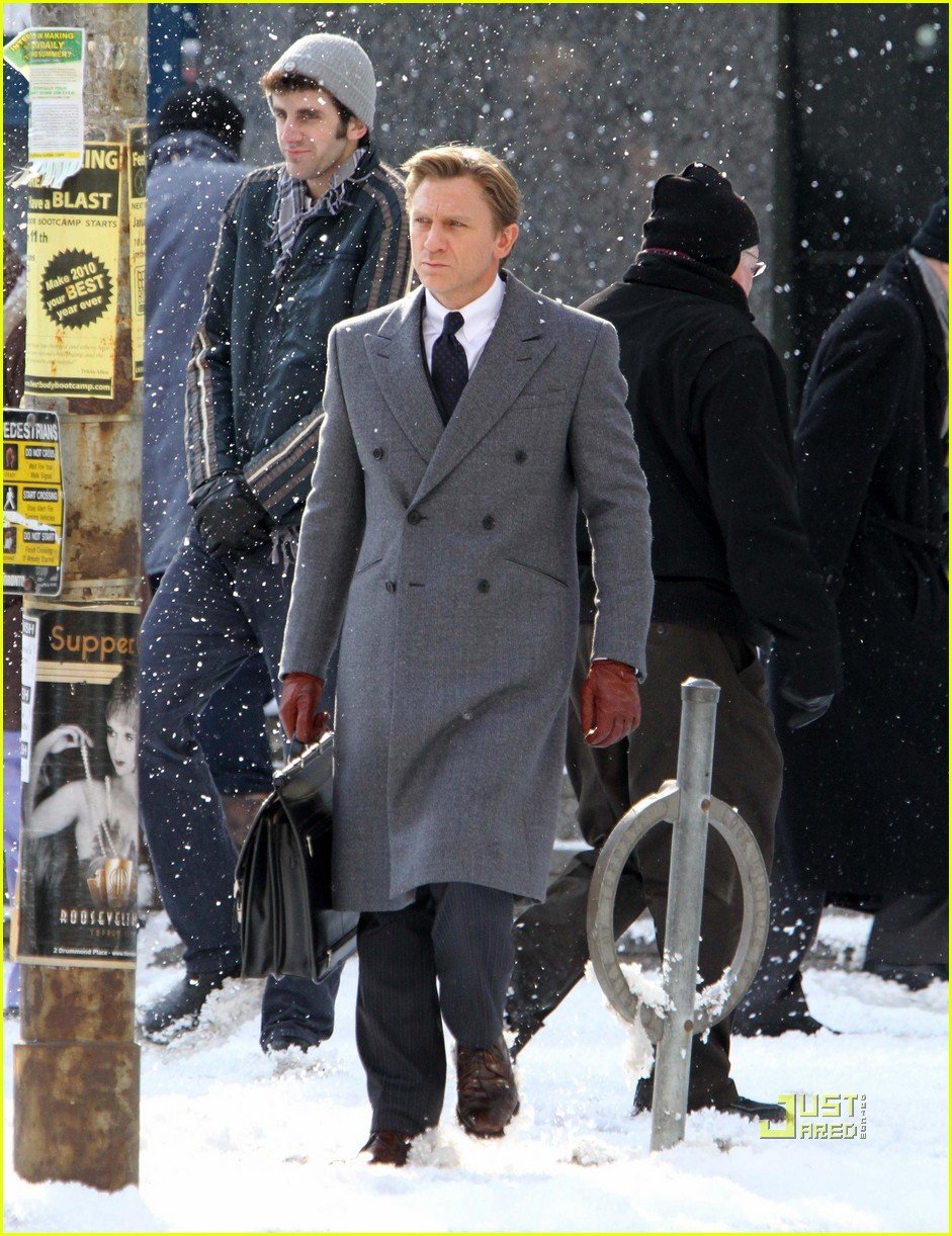 Daniel Craig: Snowy Dream House!: Photo 2429301 | Daniel Craig Photos ...