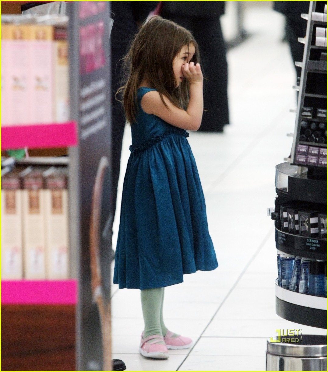 Suri Cruise: Sephora Time with Katie Holmes!: Photo 2427080 | Celebrity ...