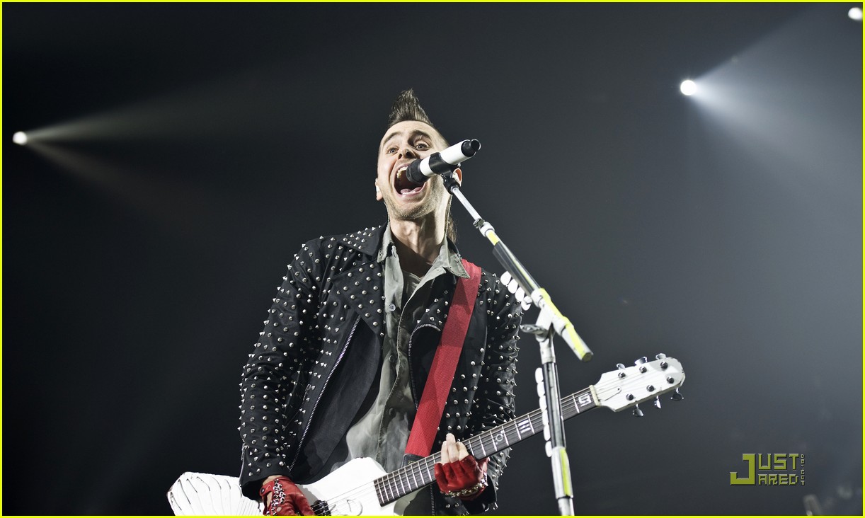 Jared Leto: Mohawk Man!: Photo 2429940 | Jared Leto Photos | Just Jared ...