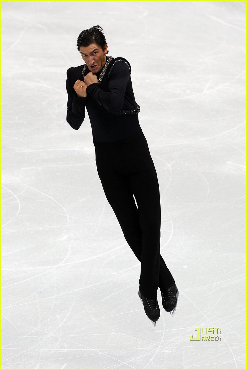 Evan Lysacek Wins Figure Skating Gold... In Vera Wang: Photo 2429011 ...