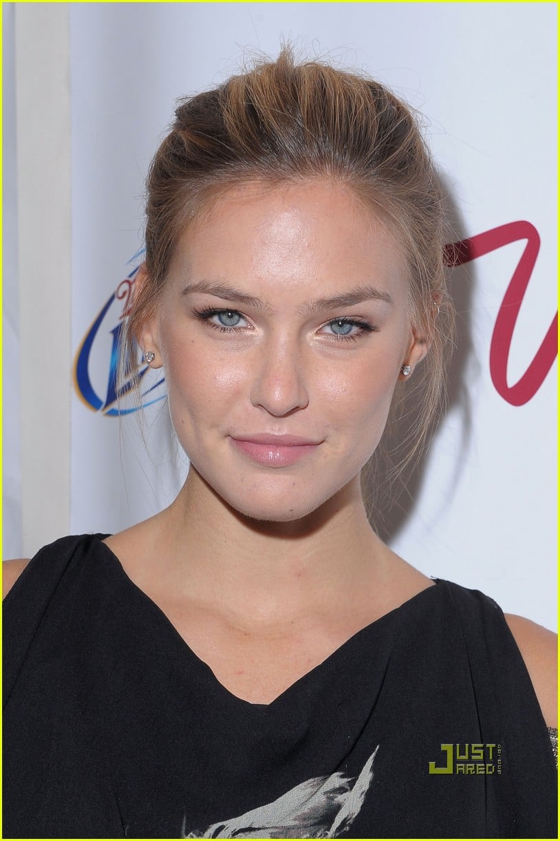 Bar Refaeli No Makeup