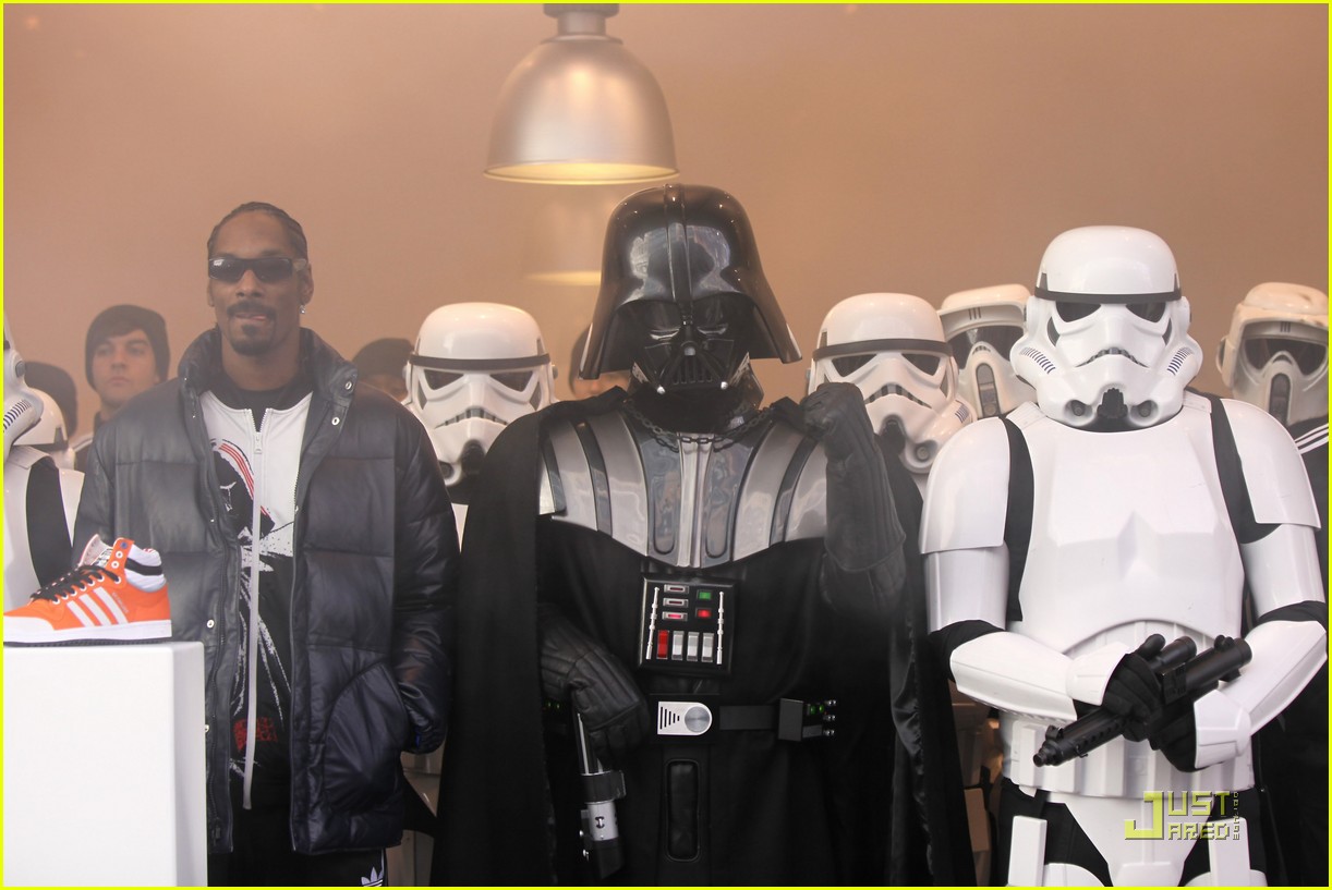 Snoop Dogg: Darth Vizzle Fo' Rizzle: Photo 2425408 | Snoop Dogg Photos ...