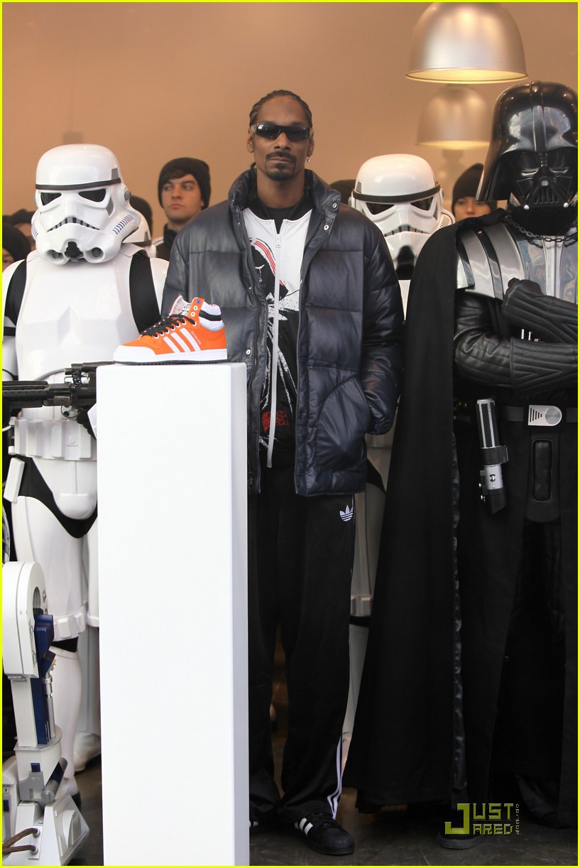 Snoop Dogg: Darth Vizzle Fo' Rizzle: Photo 2425412 | Snoop Dogg Photos ...