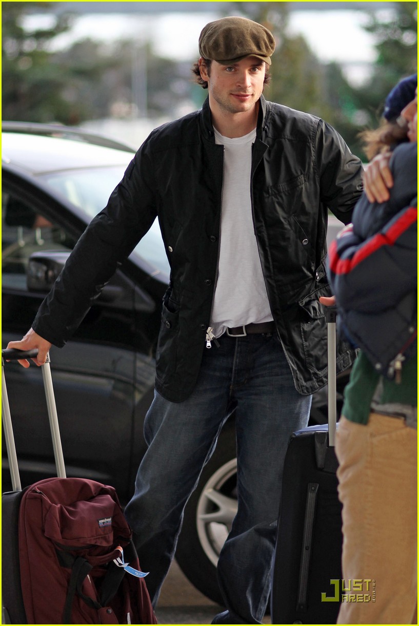 Tom Welling: Up, Up and Away!: Photo 2428491 | Tom Welling Pictures ...