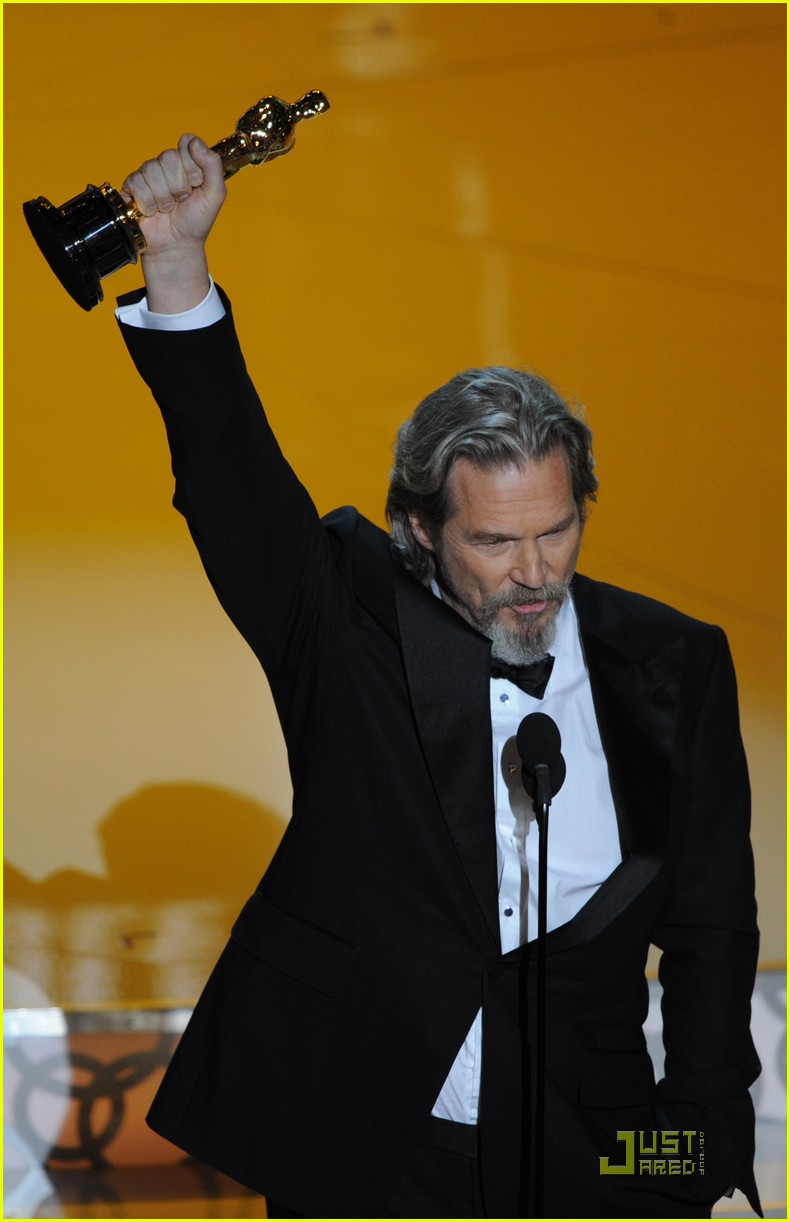 Jeff Bridges Wins Best Actor Oscar: Photo 2433083 | 2010 Oscars, Jeff ...