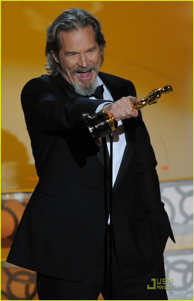 Jeff Bridges Wins Best Actor Oscar: Photo 2433099 | 2010 Oscars, Jeff ...