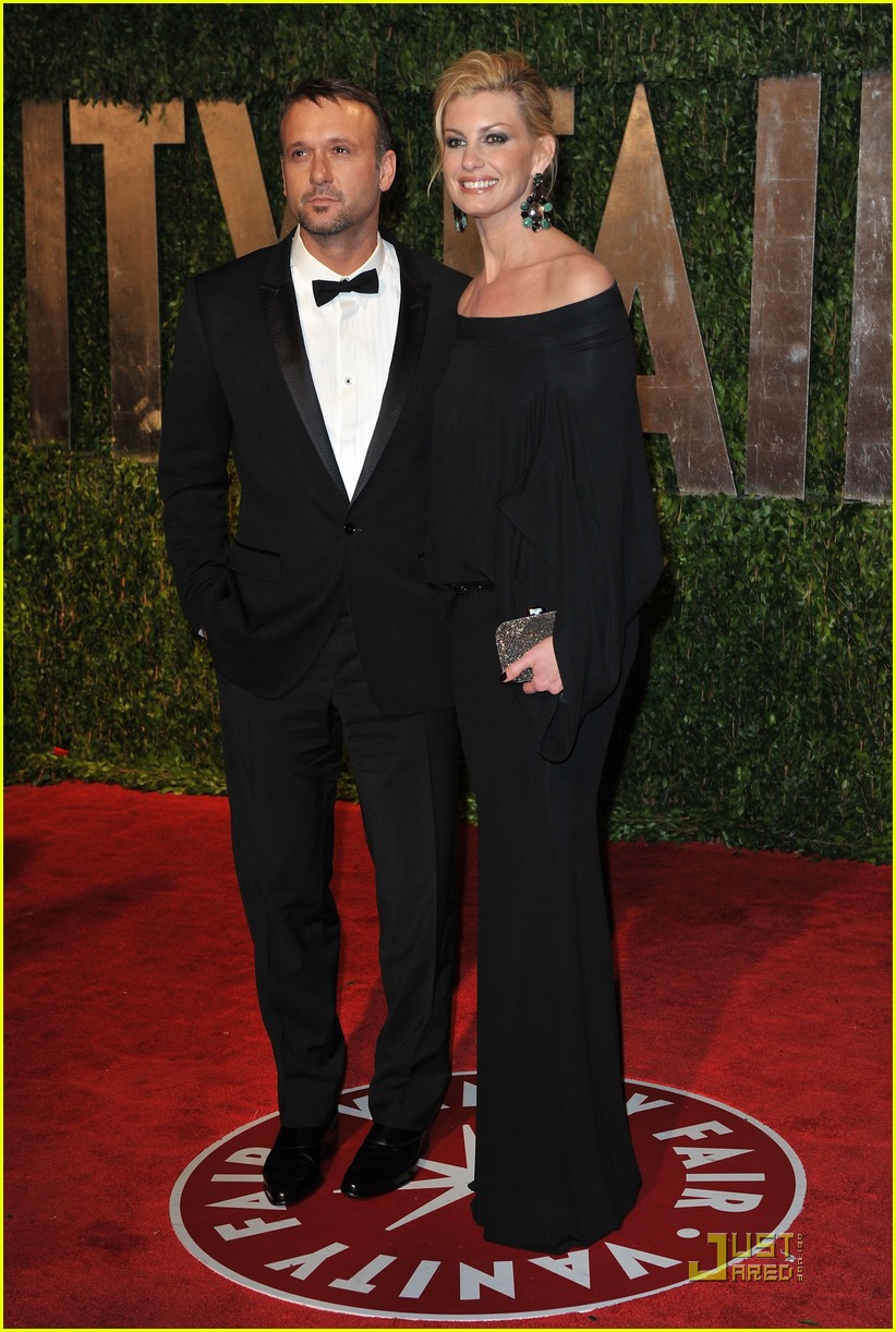 Faith Hill: Oscars Easy and Sexy: Photo 2433419 | 2010 Oscars, Faith ...