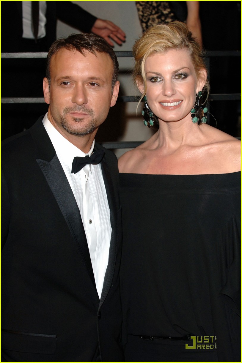 Faith Hill: Oscars Easy and Sexy: Photo 2433425 | 2010 Oscars, Faith ...