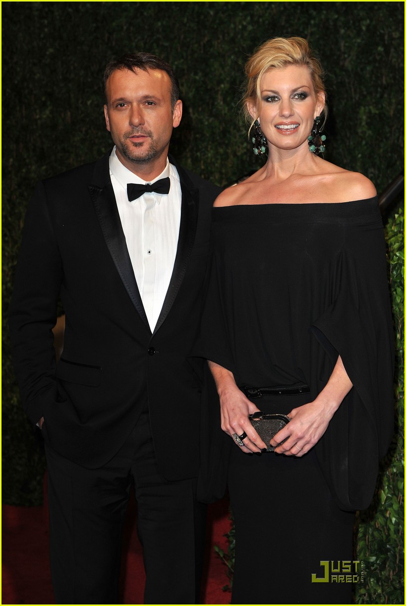 Faith Hill: Oscars Easy and Sexy: Photo 2433438 | 2010 Oscars, Faith ...