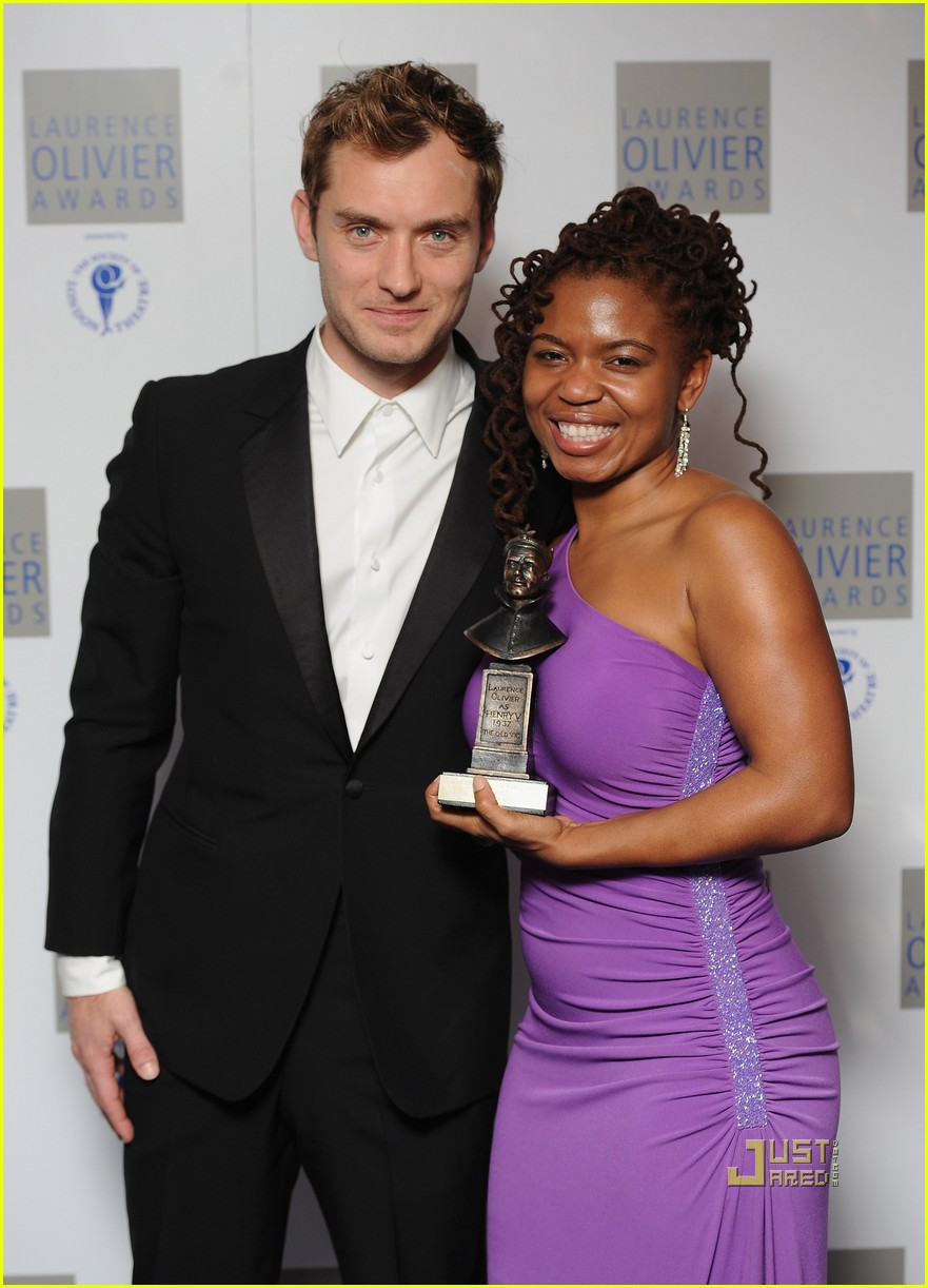 Jude Law Presents Best New Play to 'The Mountaintop': Photo 2436485 ...