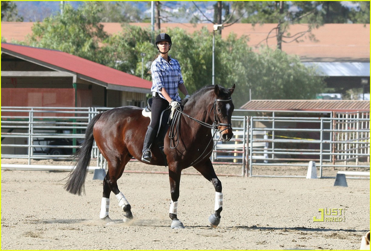 Leona Lewis: Giddy Up in Glendale: Photo 2433692 | Leona Lewis Photos ...