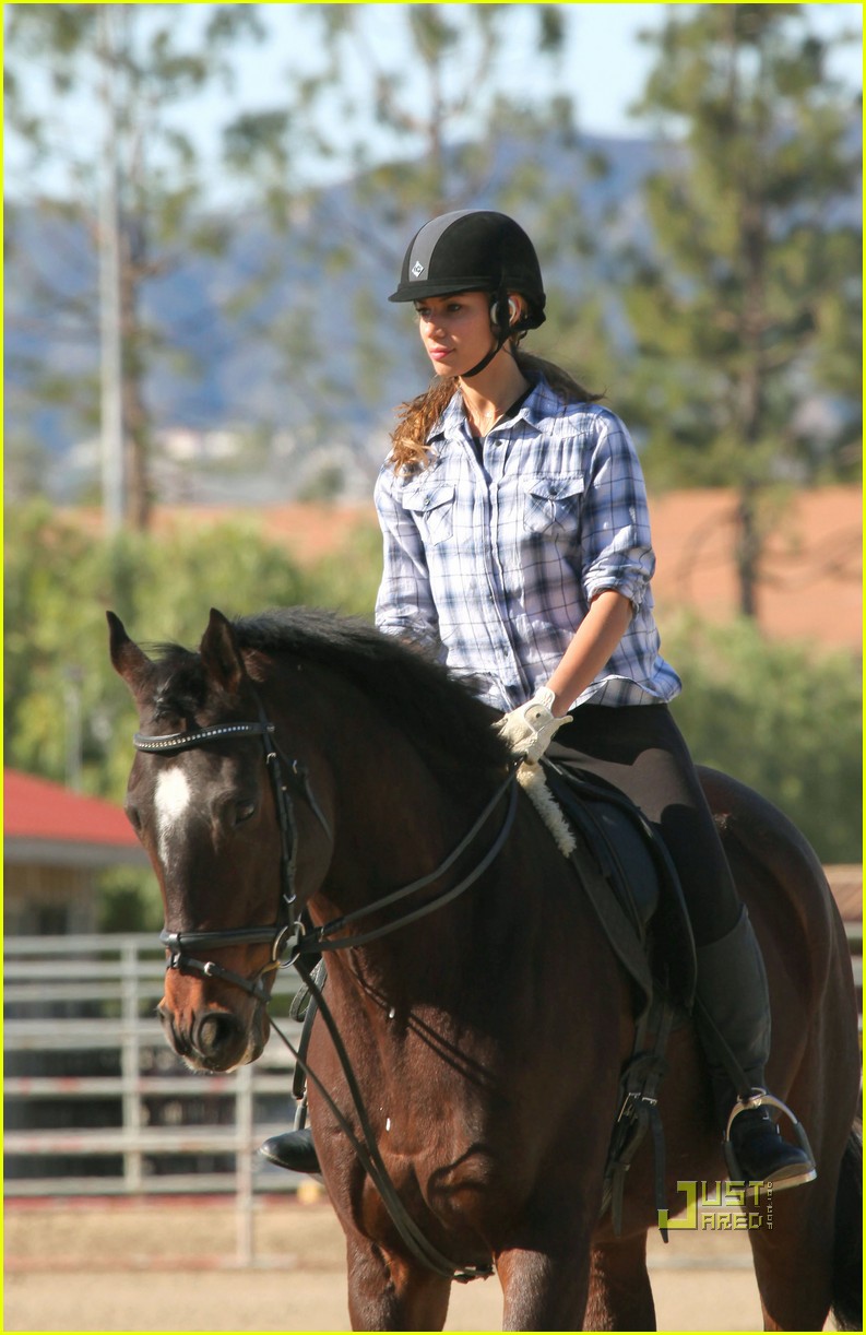 Leona Lewis: Giddy Up in Glendale: Photo 2433695 | Leona Lewis Photos ...