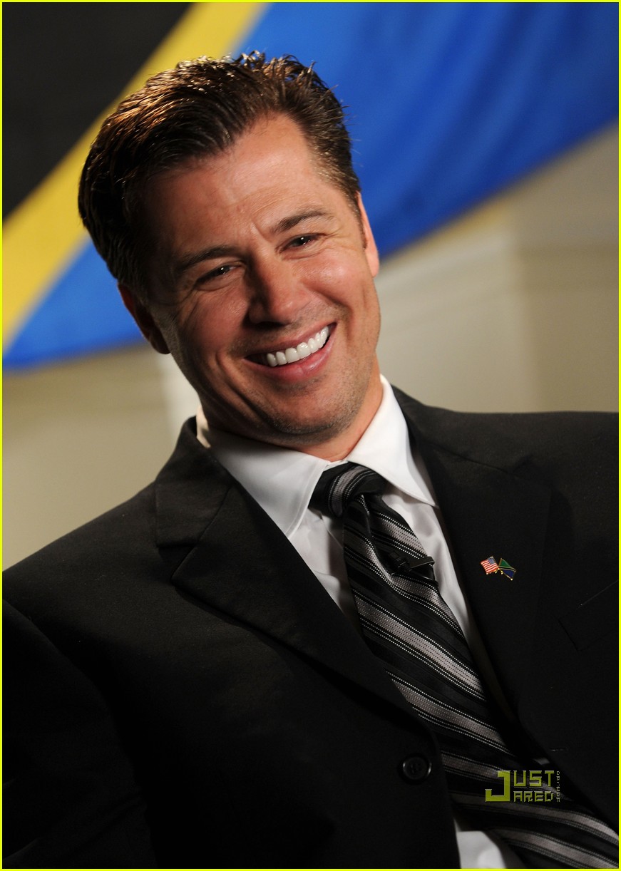 Doug Pitt Named Goodwill Ambassador Of Tanzania: Photo 2444142 | Brad ...