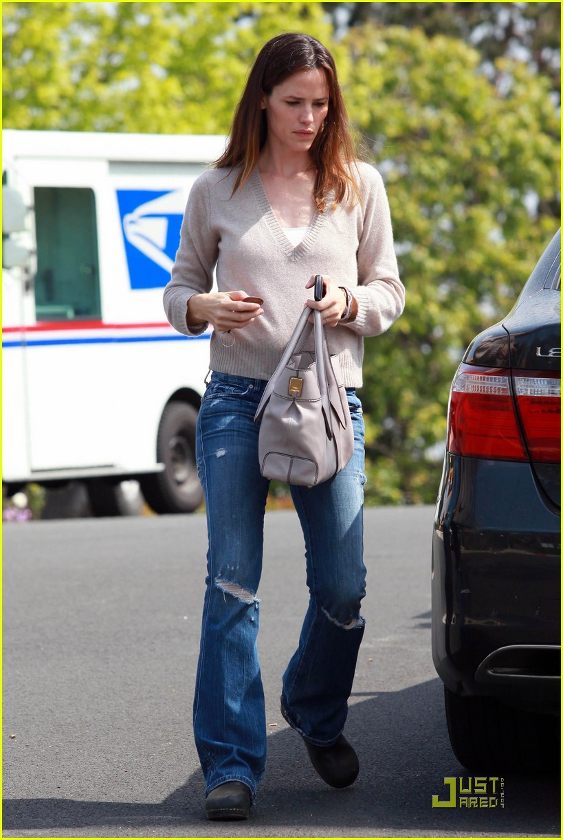 Jennifer Garner Has Family Fun: Photo 2440037 | Ben Affleck, Celebrity ...