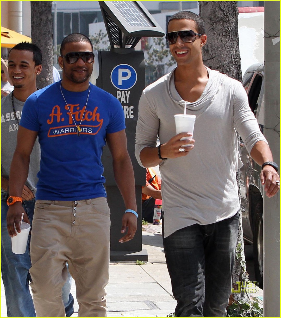 JLS: Sunset Boulevard Bunch: Photo 2445951 | Aston Merrygold, JB Gill ...