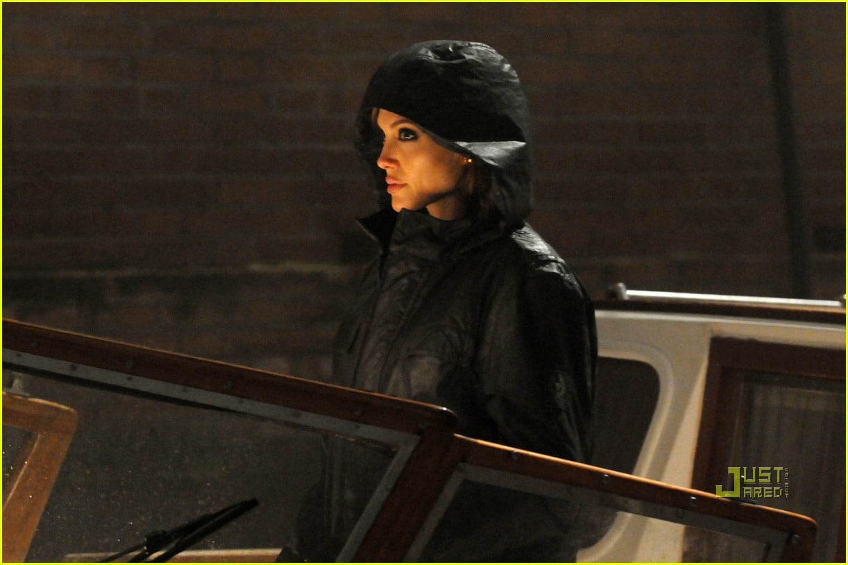 Johnny Depp Gets Arrested: Photo 2442215 | Angelina Jolie, Johnny Depp ...