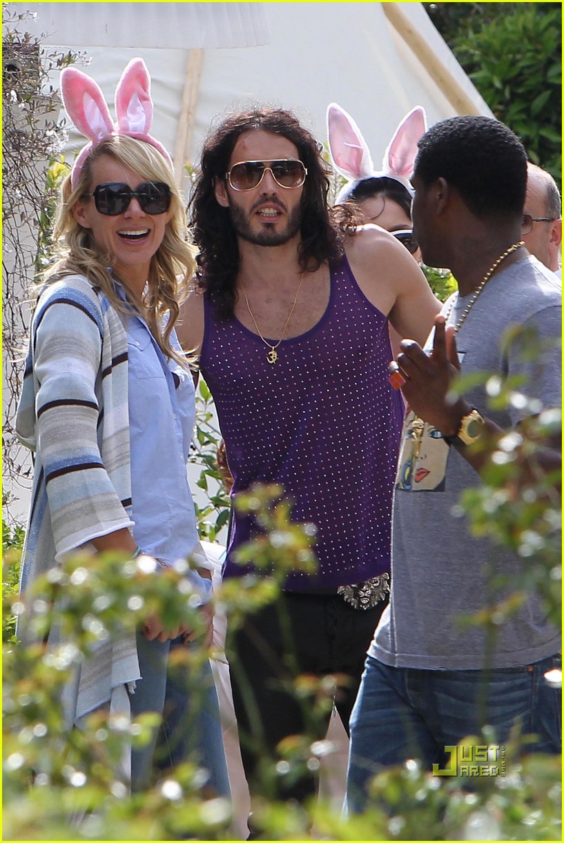 Katy Perry & Russell Brand Throw A Hoppin' Easter Party: Photo 2440155 ...