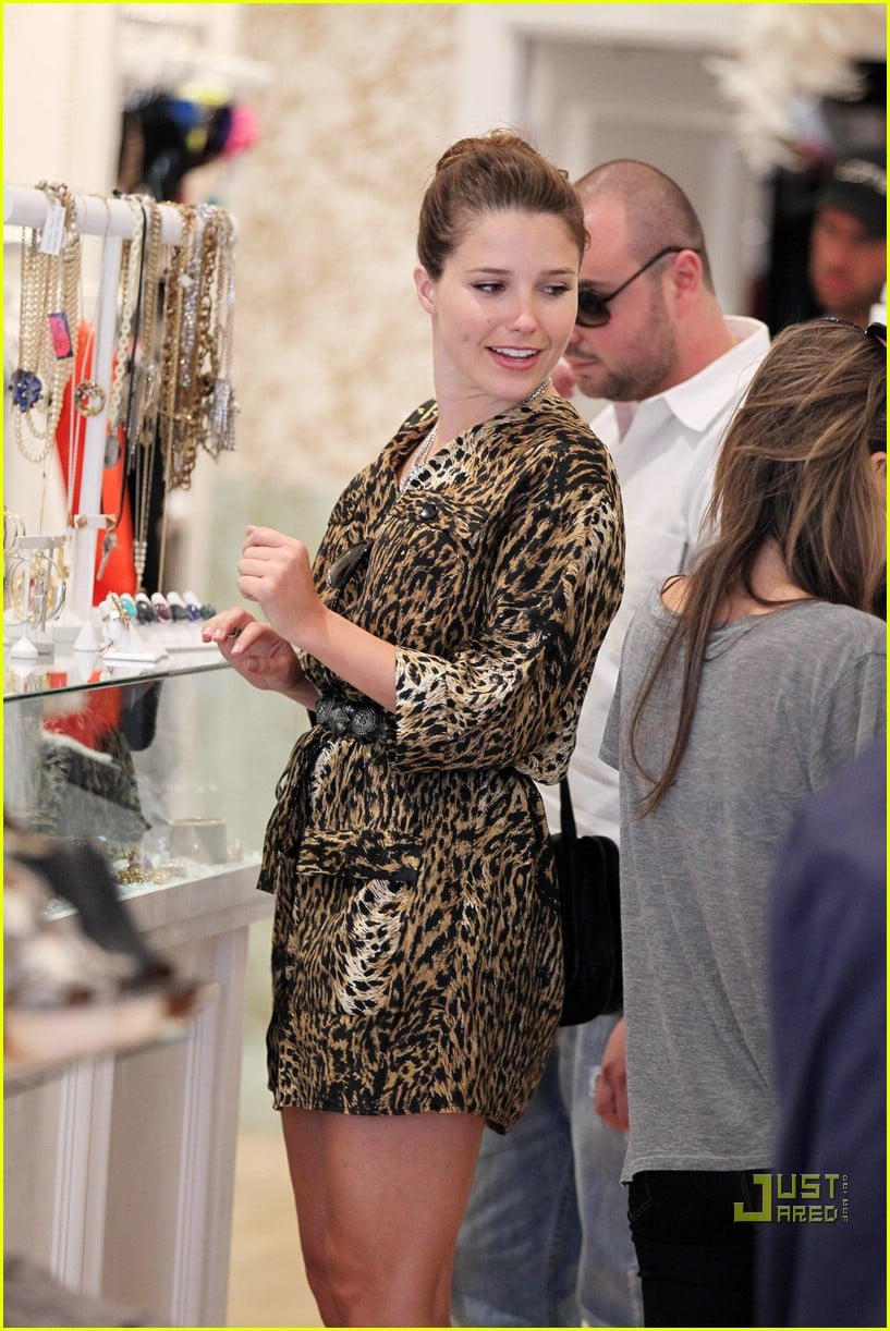 Sophia Bush: Peek-a-Boo, I See You!: Photo 2454644 | Sophia Bush Photos ...