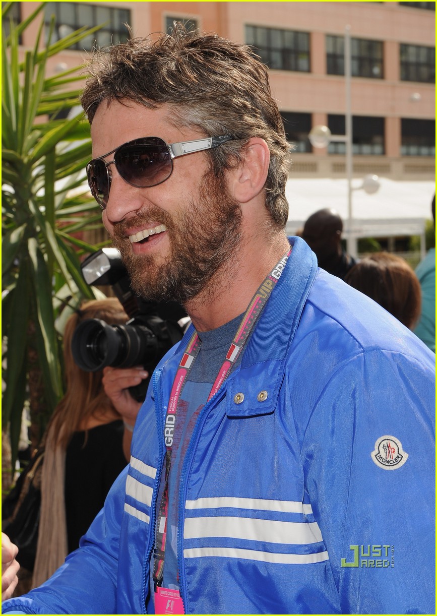 Gerard Butler is amfAR Amazing: Photo 2452279 | Gerard Butler Photos ...