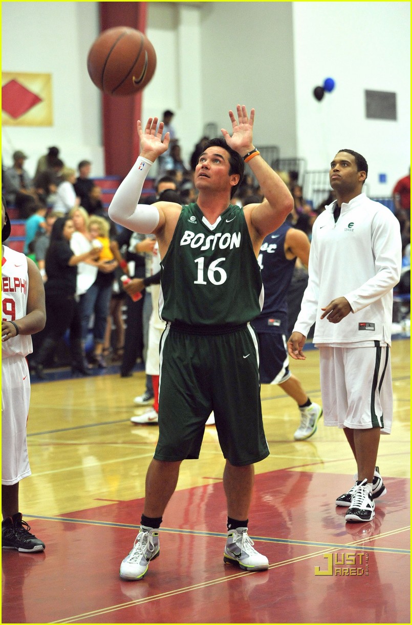Dean Cain & Brandon Routh: Basketball Supermen!: Photo 2449034 ...