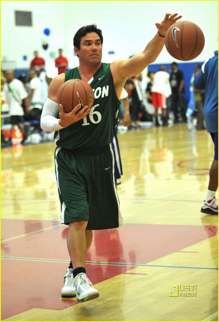 Dean Cain & Brandon Routh: Basketball Supermen!: Photo 2449043 ...