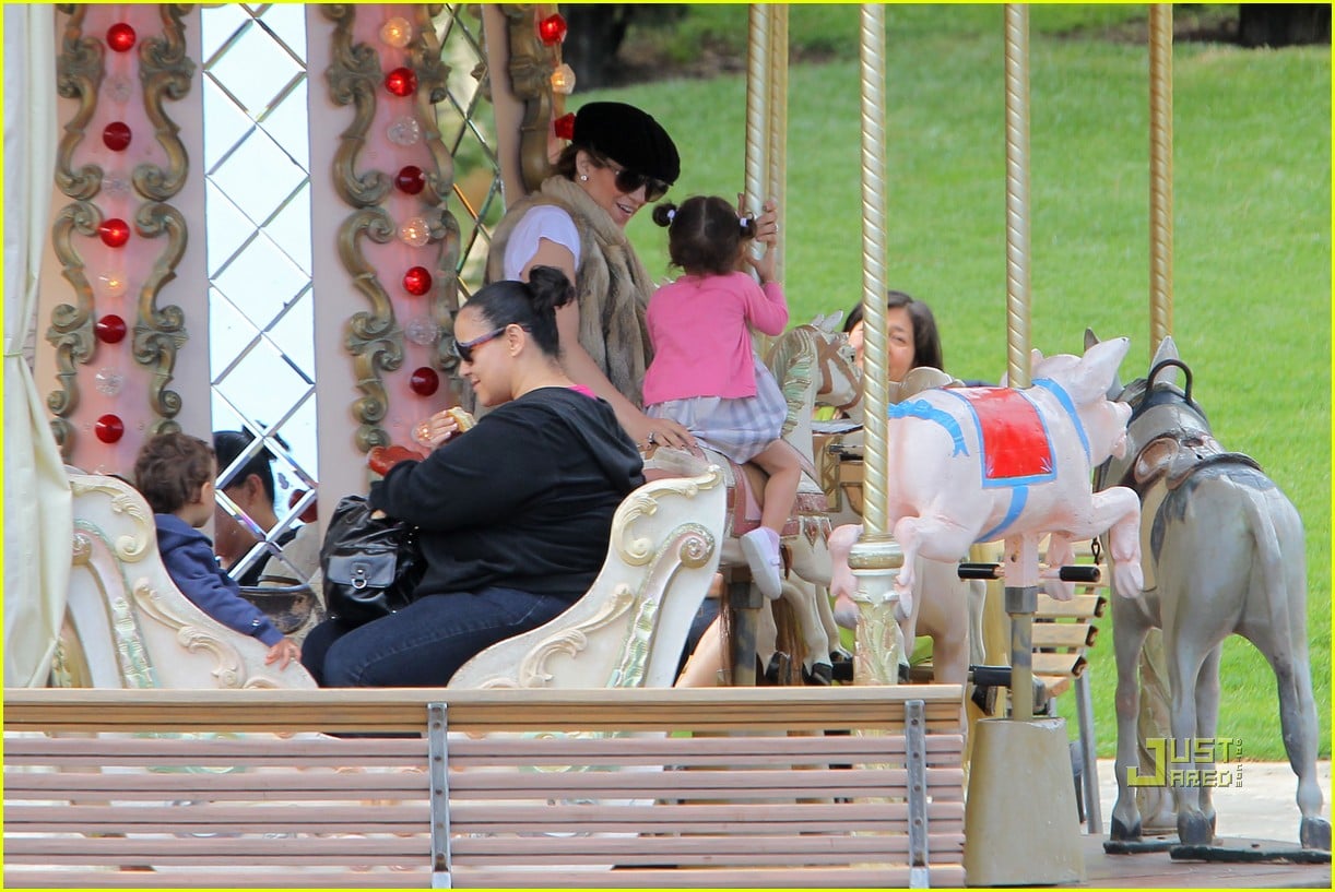 Jennifer Lopez & Marc Anthony: Pucci Pair: Photo 2449340 | Benny Medina ...