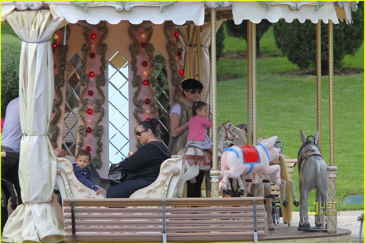 Jennifer Lopez & Marc Anthony: Pucci Pair: Photo 2449341 | Benny Medina ...