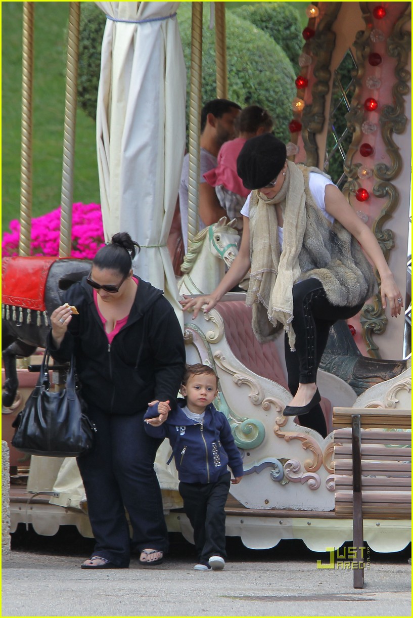 Jennifer Lopez & Marc Anthony: Pucci Pair: Photo 2449345 | Benny Medina ...