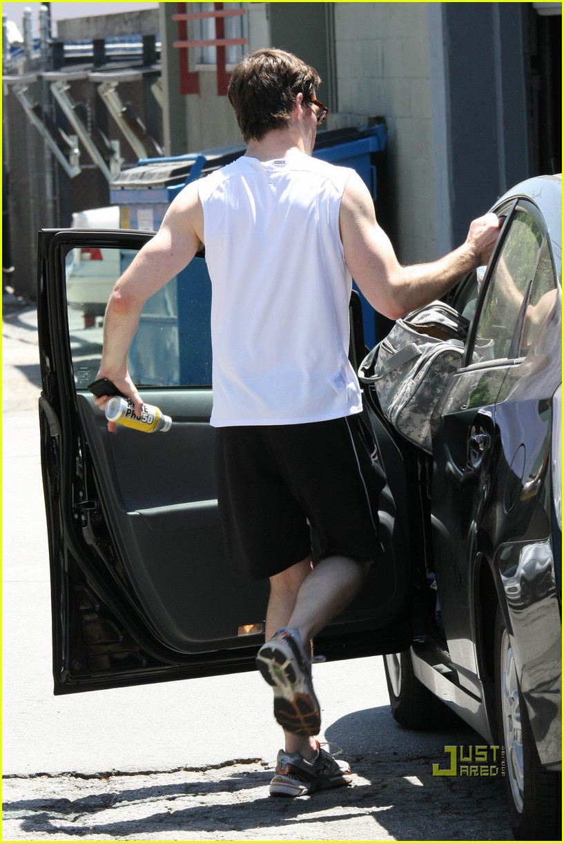 Chris Pine Has an EXTREME BODY: Photo 2450515 | Chris Pine Photos ...