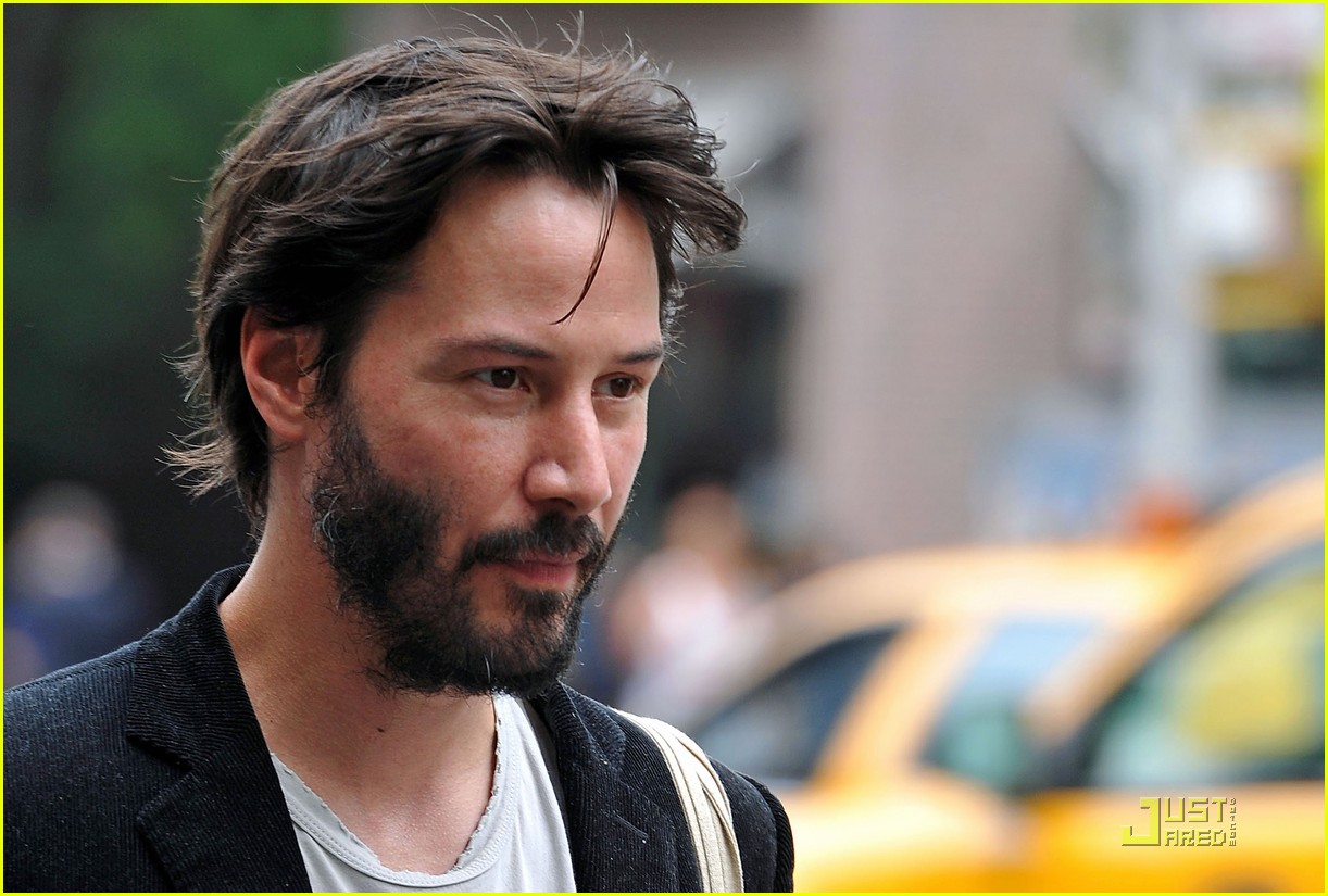Keanu Reeves Has Pitti for 'Passengers': Photo 2454463 | Keanu Reeves ...