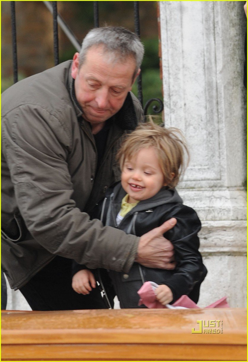 Shiloh Jolie-Pitt Turns 4 Today -- Happy Birthday!: Photo 2454267 ...