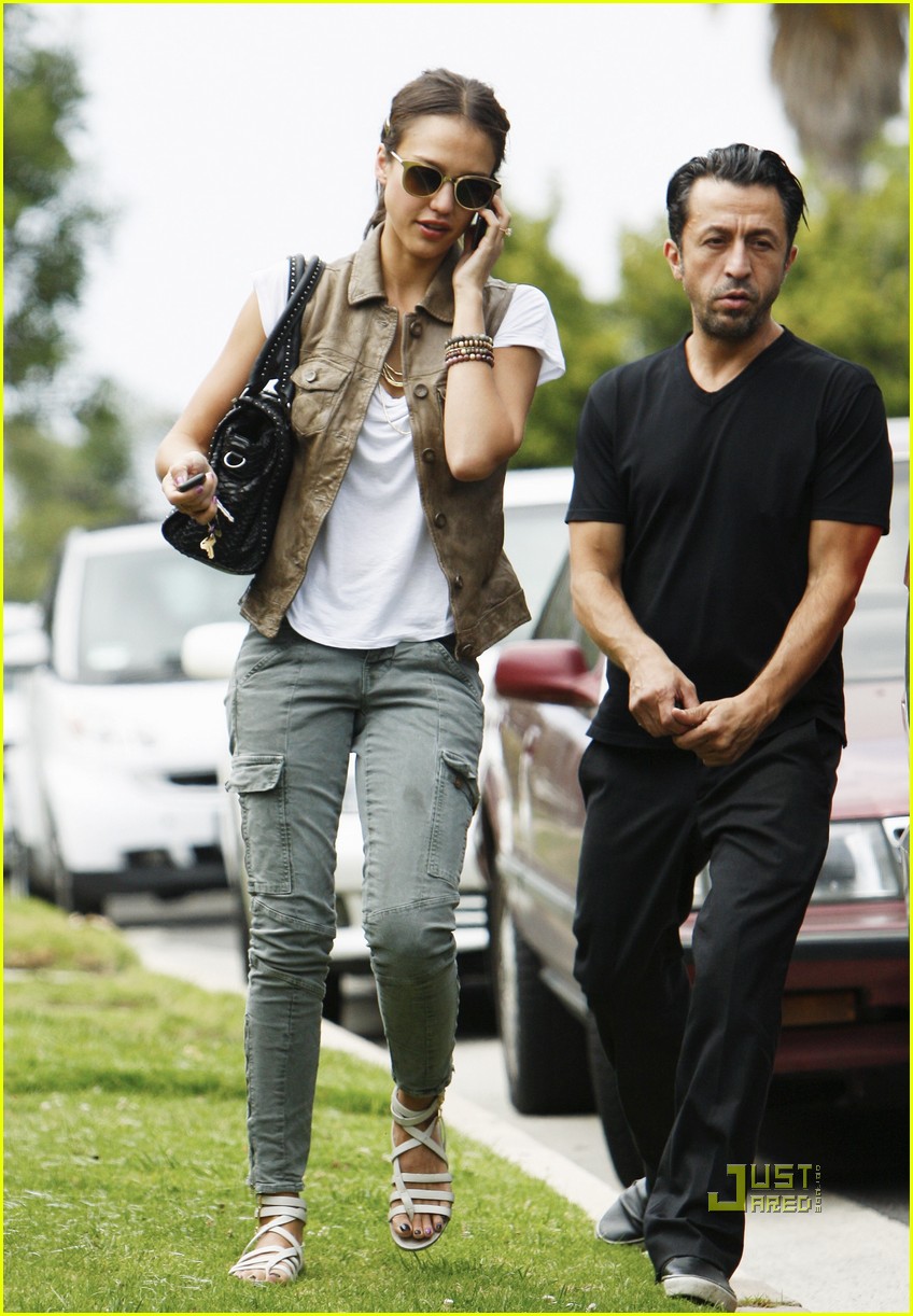 Jessica Alba: Jimmy Kimmel Live on Sunday!: Photo 2458299 | Jessica ...