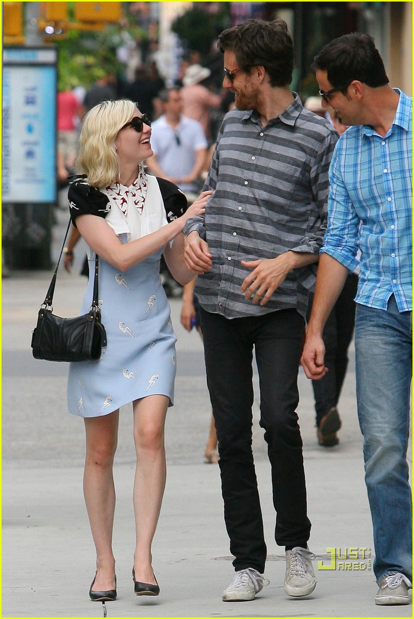 Kirsten Dunst & Jason Boesel: Soho Stroll: Photo 2462161 | Jason Boesel ...