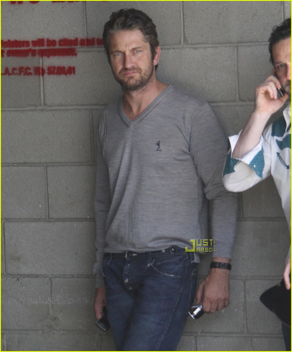 Gerard Butler: World Cup Watcher: Photo 2459927 | Gerard Butler Photos ...