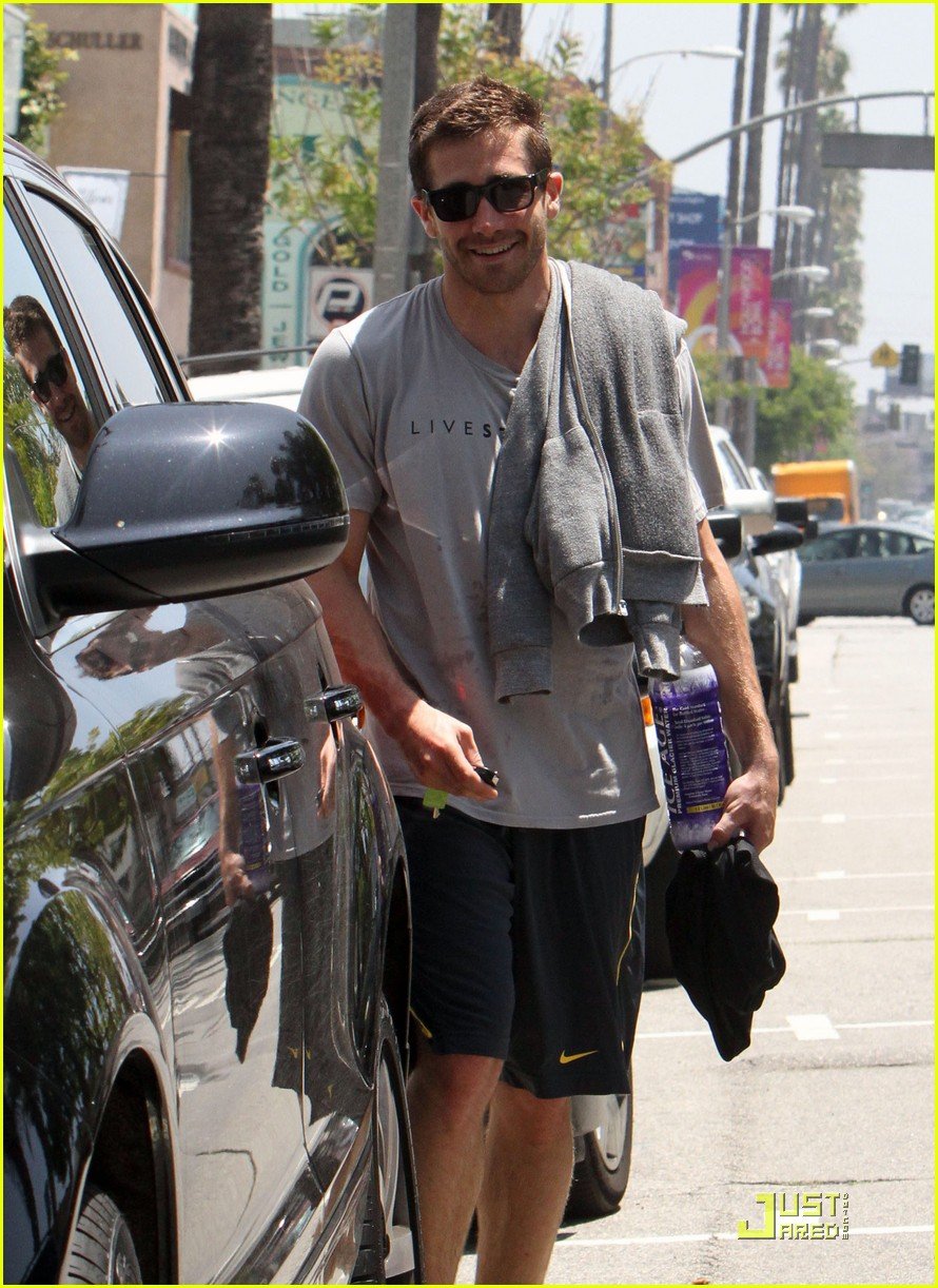 Jake Gyllenhaal: My Abs Make Me Who I Am: Photo 2456118 | Jake ...