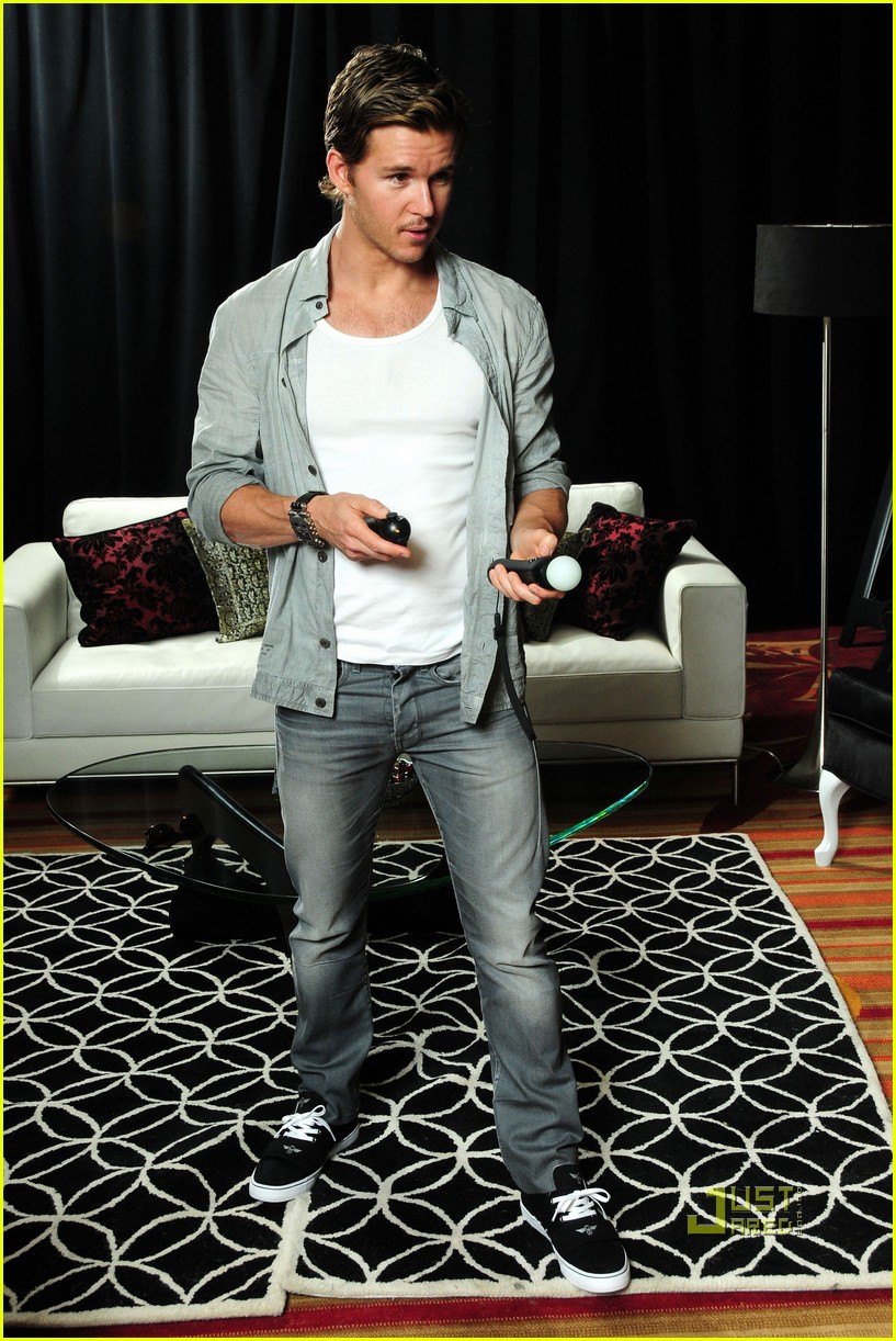 Ryan Kwanten: Jason Stackhouse Has A Long Way to Go: Photo 2458737 ...