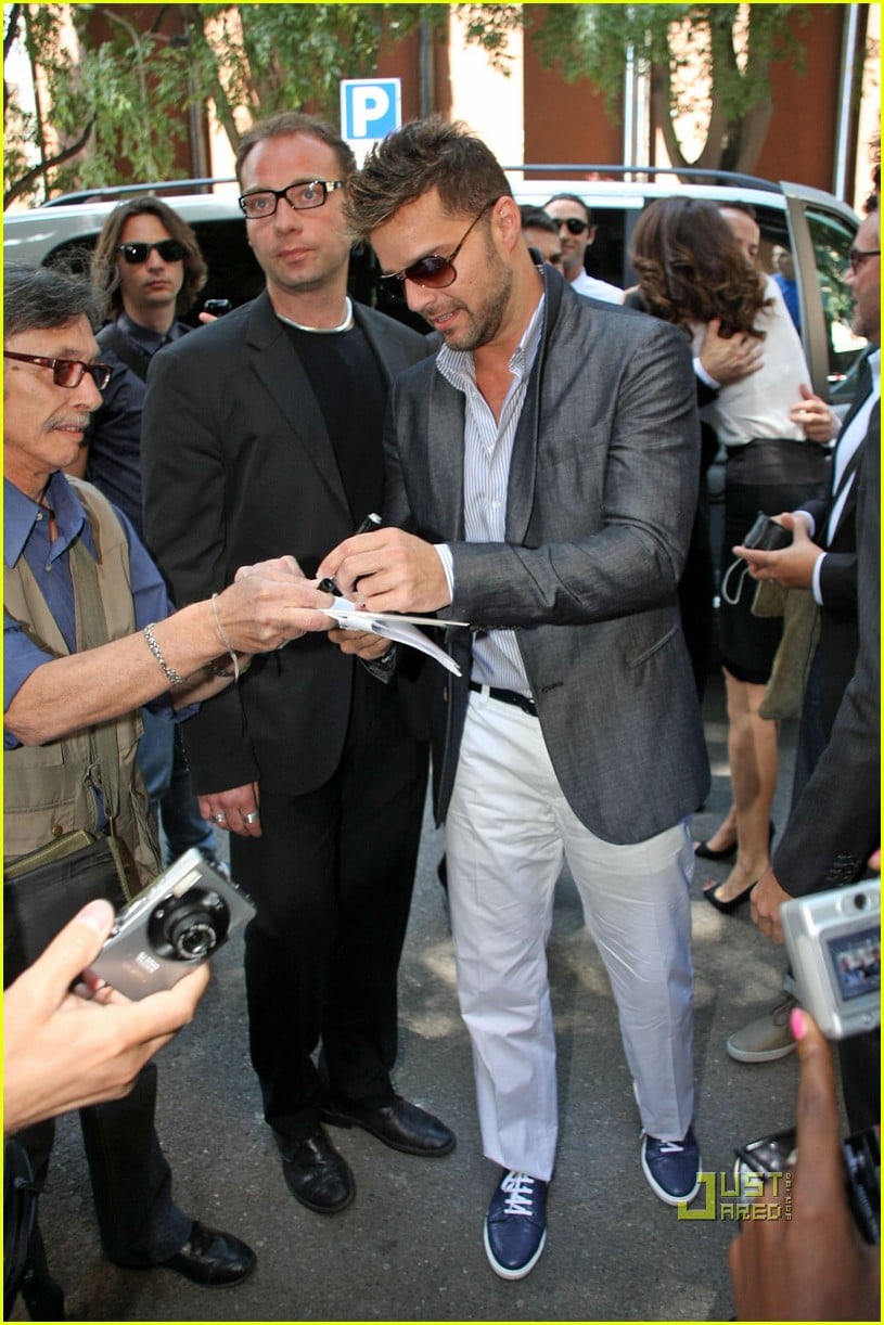 Ricky Martin: Milan Fashion Week Man!: Photo 2460657 | Ricky Martin ...