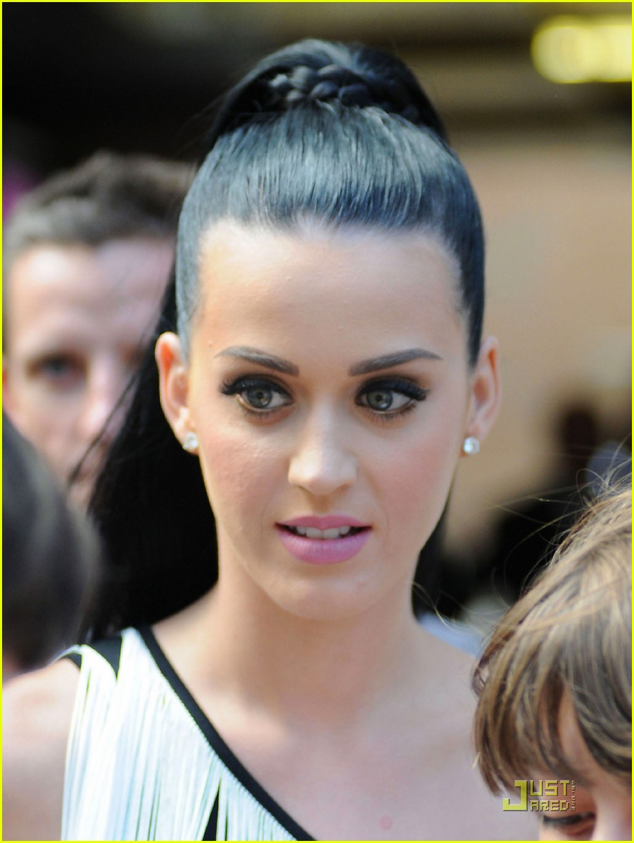 Katy Perry is On The Fringe: Photo 2459986 | Katy Perry Photos | Just ...