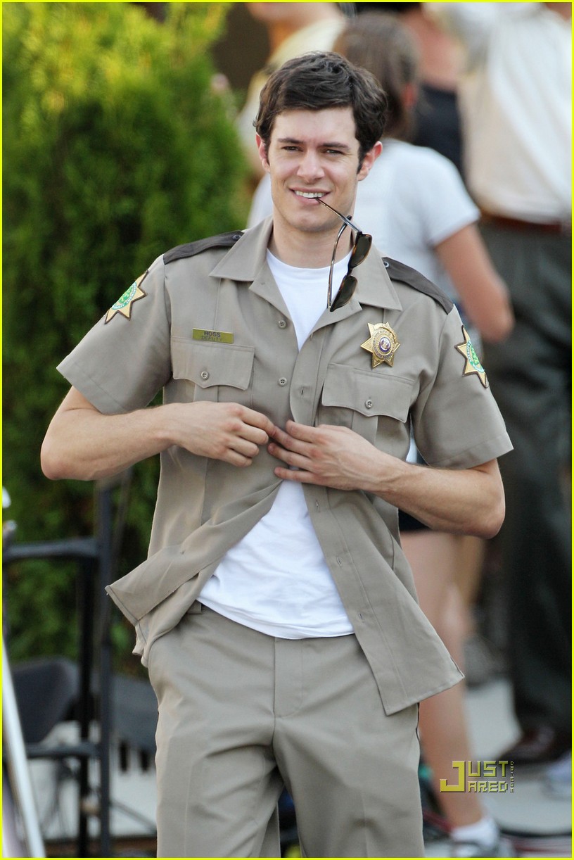 Adam Brody: Detroit Detective in 'Scream 4'!: Photo 2464577 | Adam ...