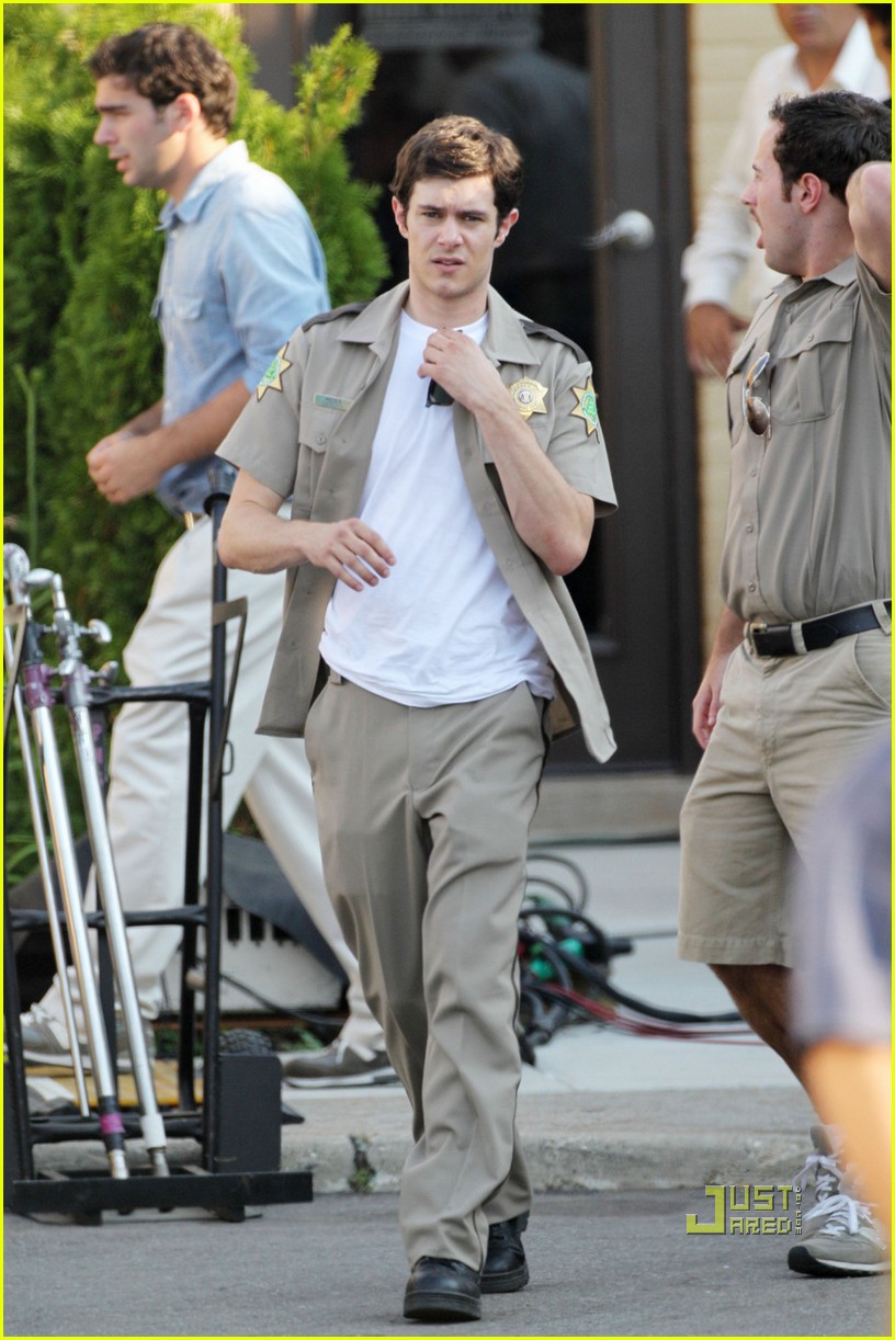 Adam Brody: Detroit Detective in 'Scream 4'!: Photo 2464578 | Adam ...