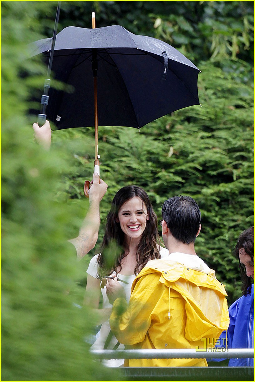 Jennifer Garner: Horseback Riding with Russell Brand!: Photo 2468541 ...