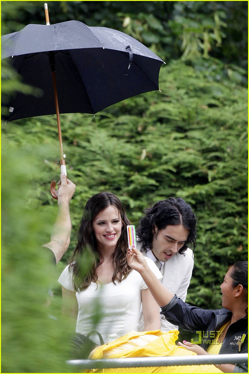 Jennifer Garner: Horseback Riding with Russell Brand!: Photo 2468544 ...