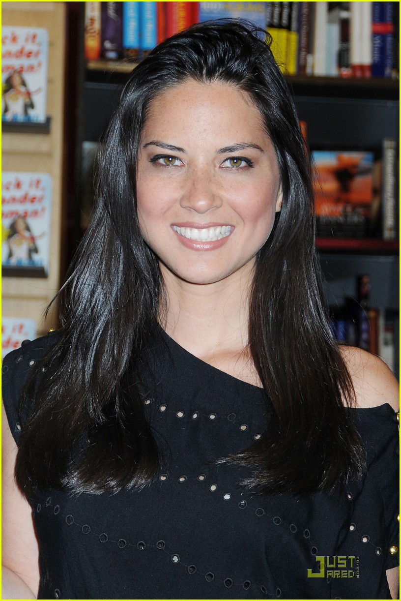 Olivia Munn: Hollywood Geek Gal: Photo 2464616 | Olivia Munn Photos ...