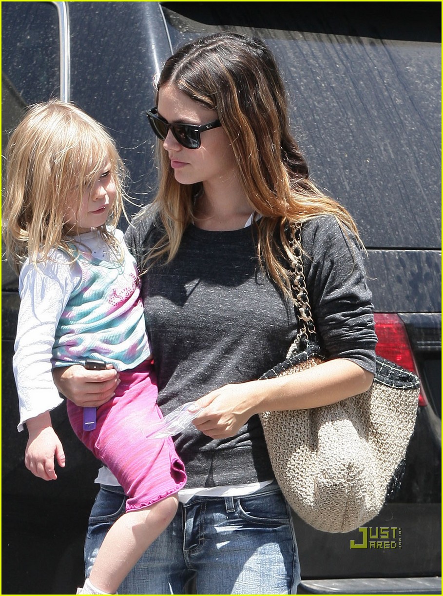 Rachel Bilson: Rocket Woman: Photo 2469912 | Rachel Bilson Photos ...