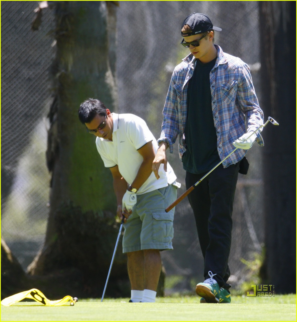 Hayden Christensen: Golf Course Run!: Photo 2471143 | Hayden ...