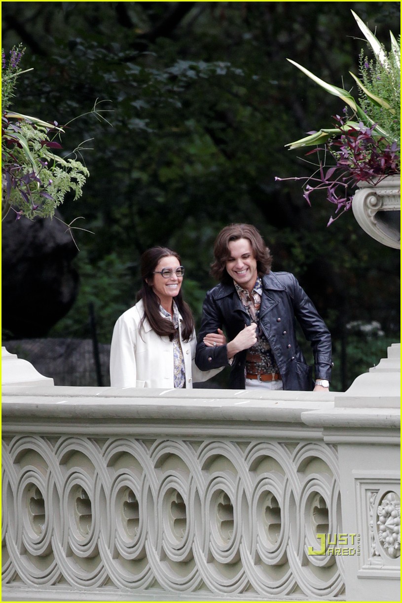 Thomas Dekker: Cinema Verite with Diane Lane!: Photo 2475211 | Diane ...